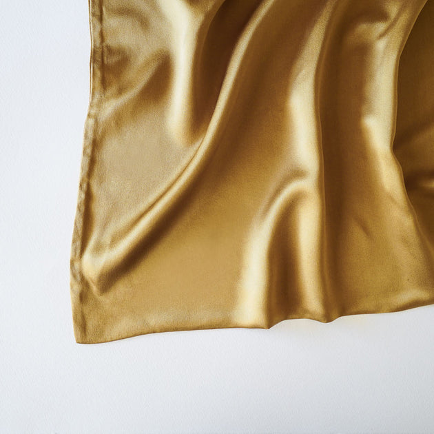 Old Gold - Silk Pillowcase – songbirdsilk